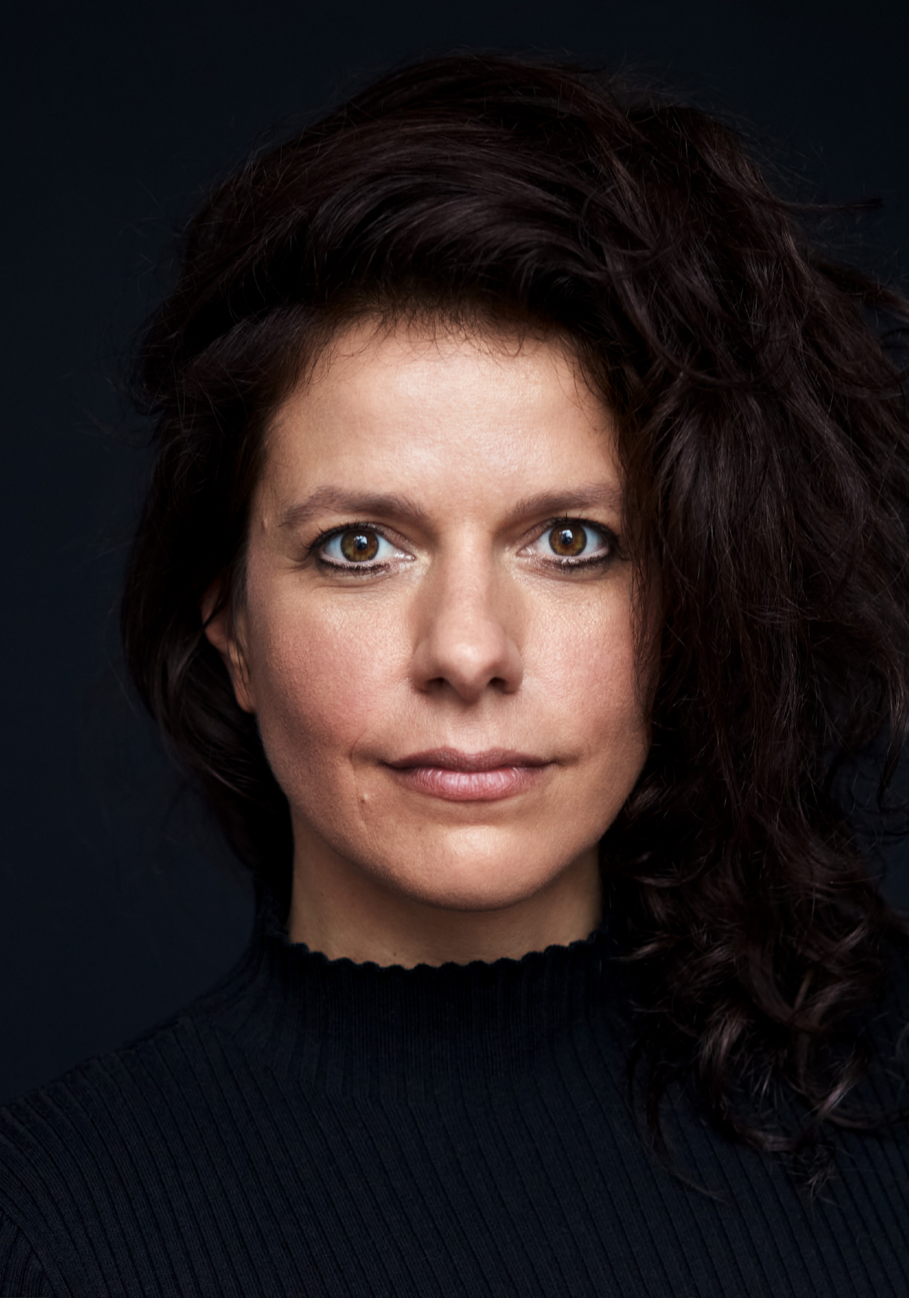 ANNETTE FISCHER — ABOUT